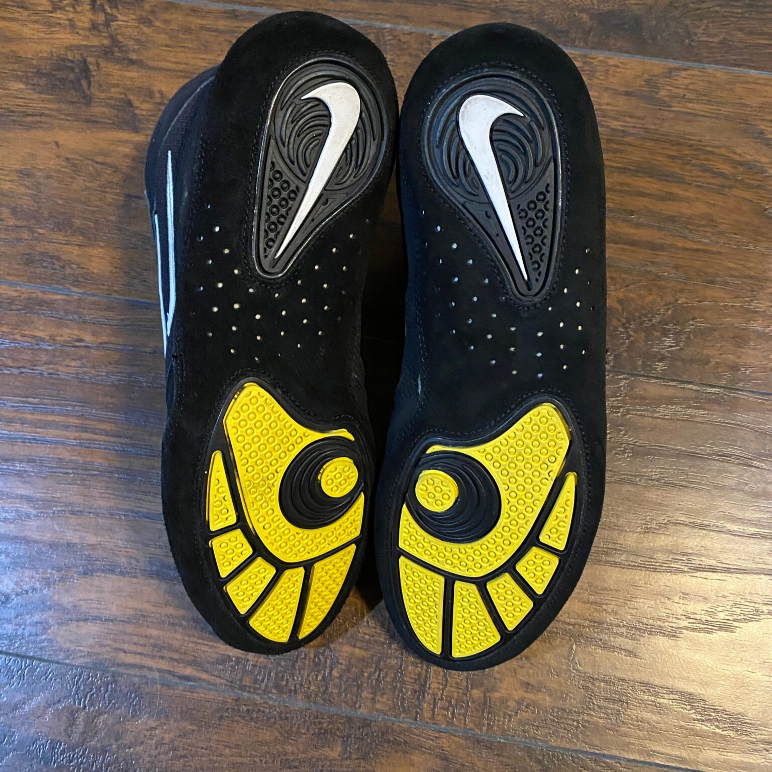 Nike Takedown 2 Wrestling Shoes | Black and White Colorway