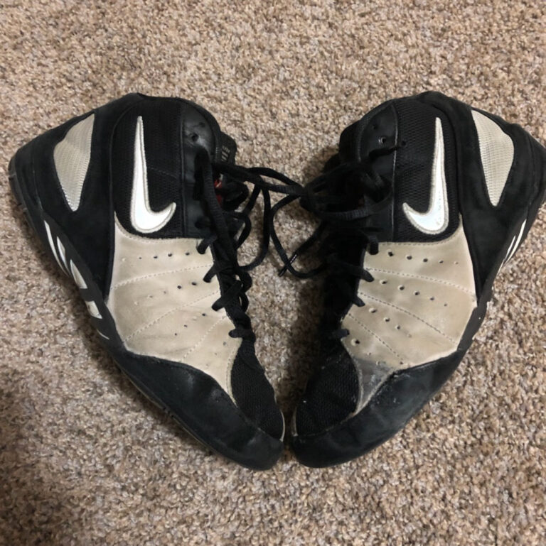 Nike Takedown 2 Wrestling Shoes | Black and White Colorway
