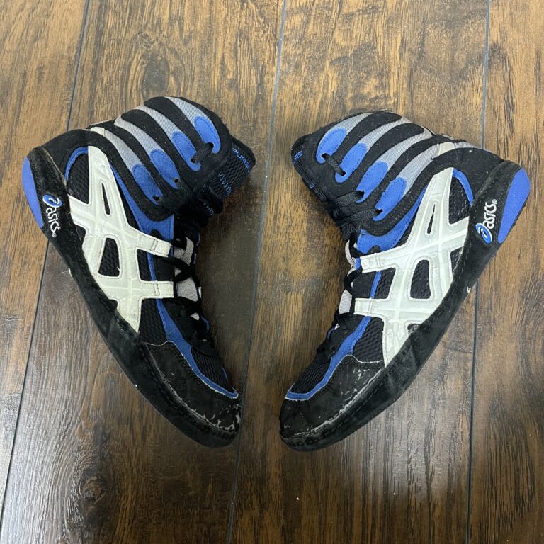Take A Look About Black And Blue Wrestling Shoes